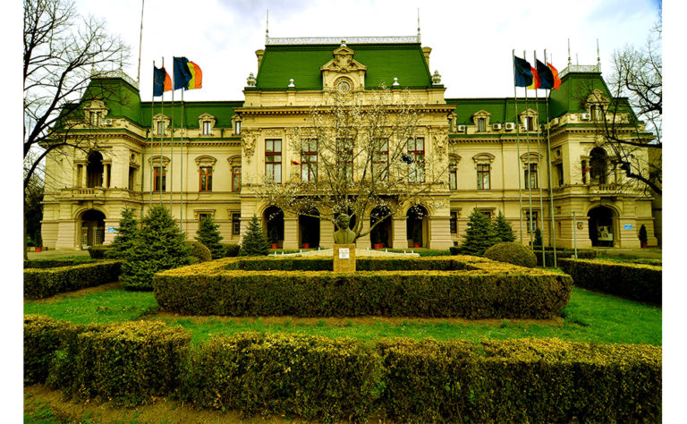 Palatul Roset-Roznovanu (Primăria Municipiului Iași) - Cultura in Iasi
